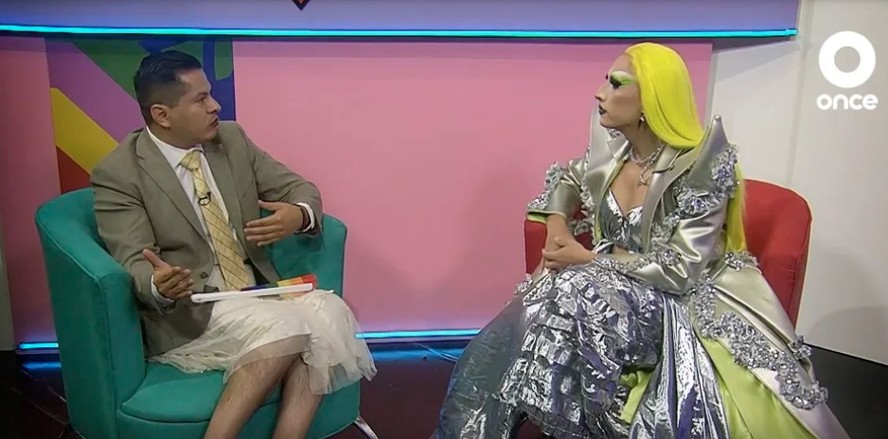 Drag queen apresenta noticiário pela primeira e faz História no México