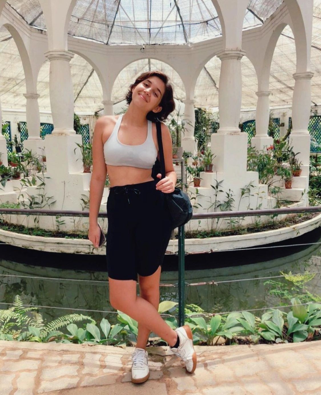 Neta de Betty Faria e Cláudio Marzo estuda Cinema aos 20 anos e vive ...