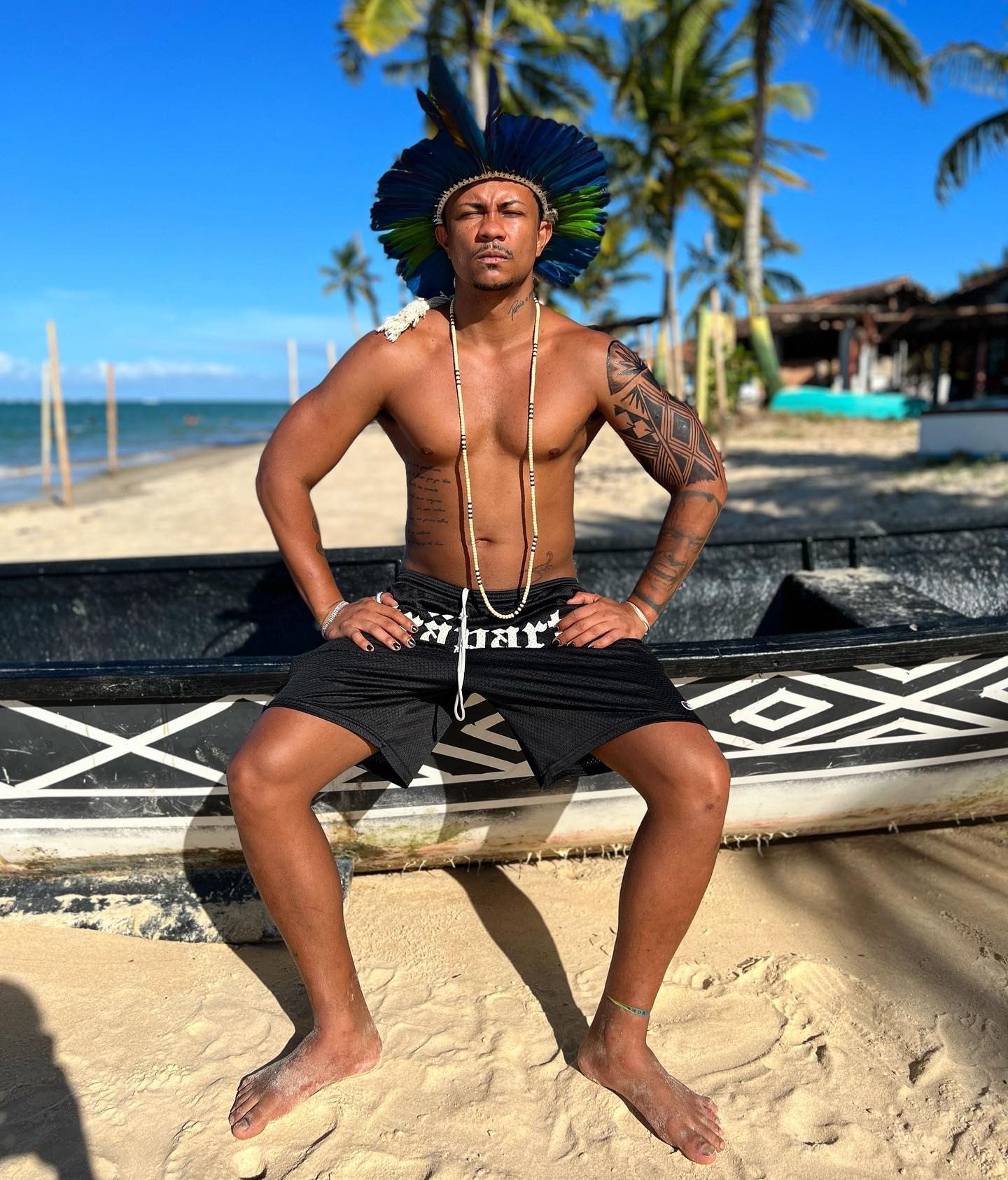 Xamã em dose dupla na TV: rapper faz sucesso com personagens em ‘Três ...