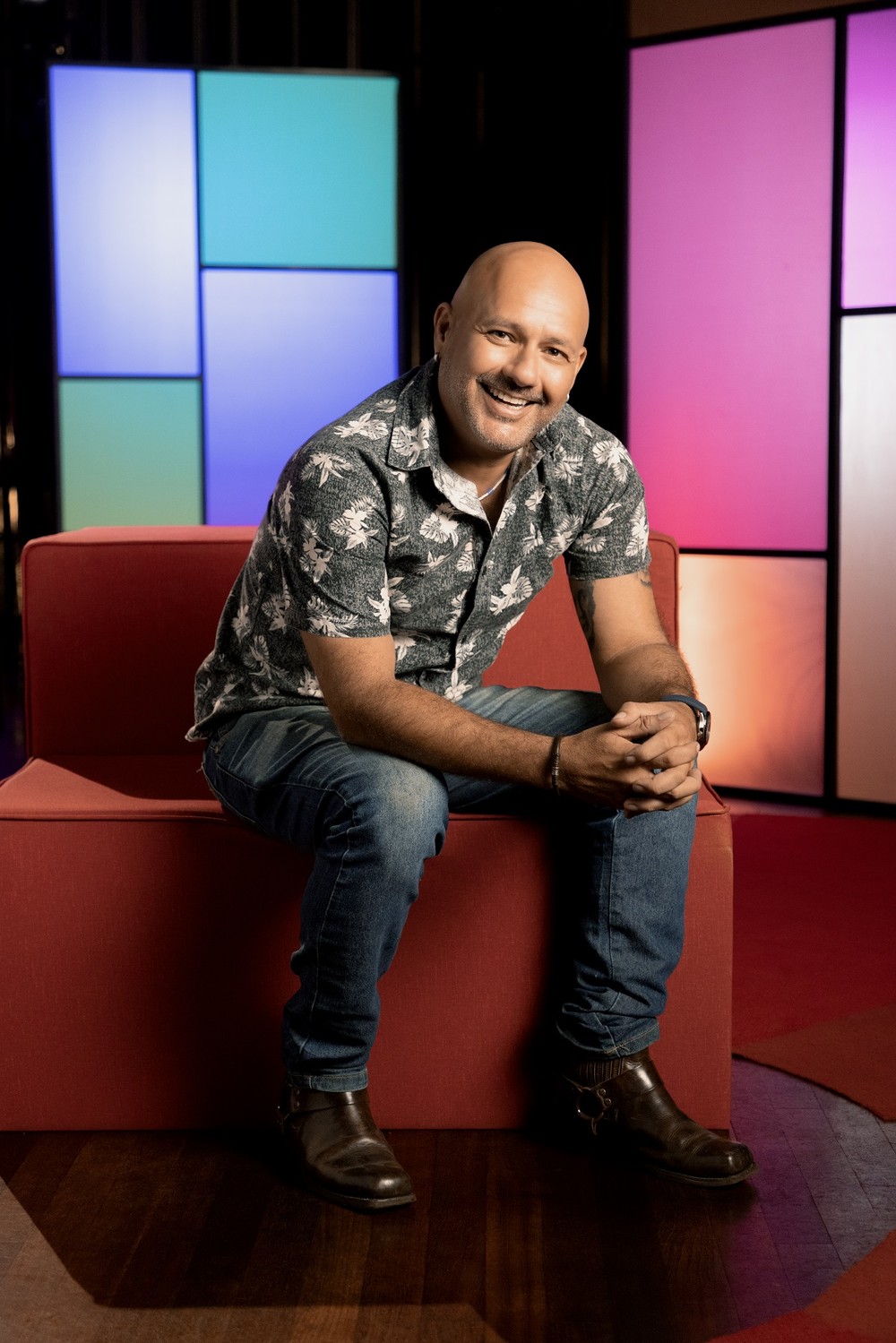 Fofão nervoso, Tob dispensado, Mike falando sobre sexo e drogas... O ...