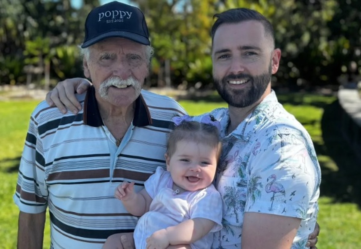 Australiano bate recorde ao se tornar avô pela primeira vez aos 91 anos