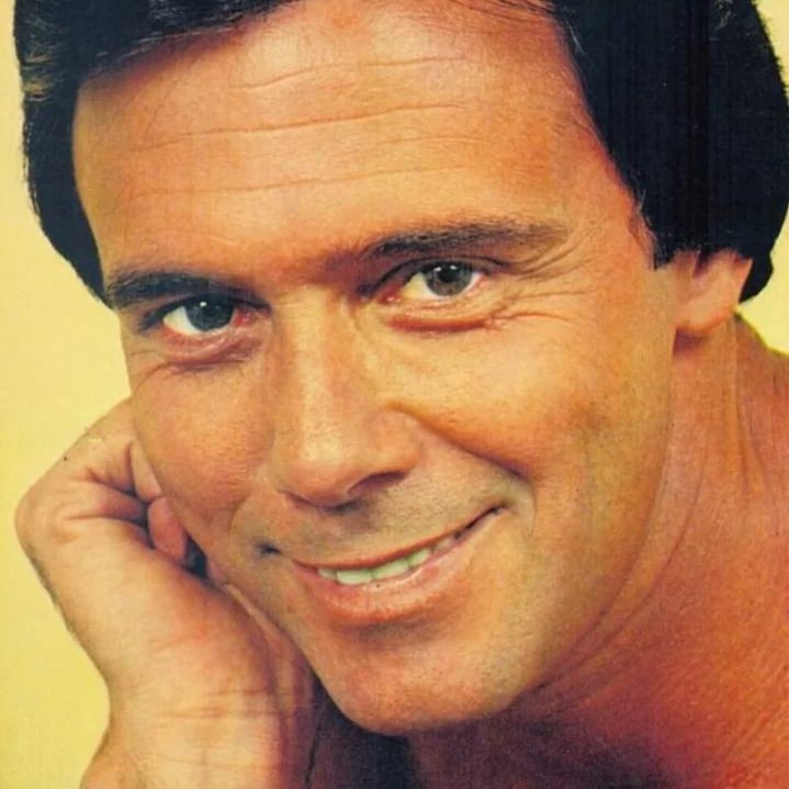 Caçula do Rei da Pornochanchada é a estrela da capa que marcará o ...