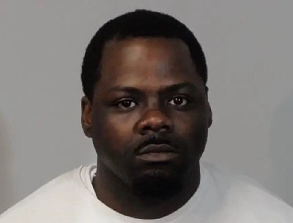 Estudante participa de brincadeira de tocar campainha de madrugada e ...