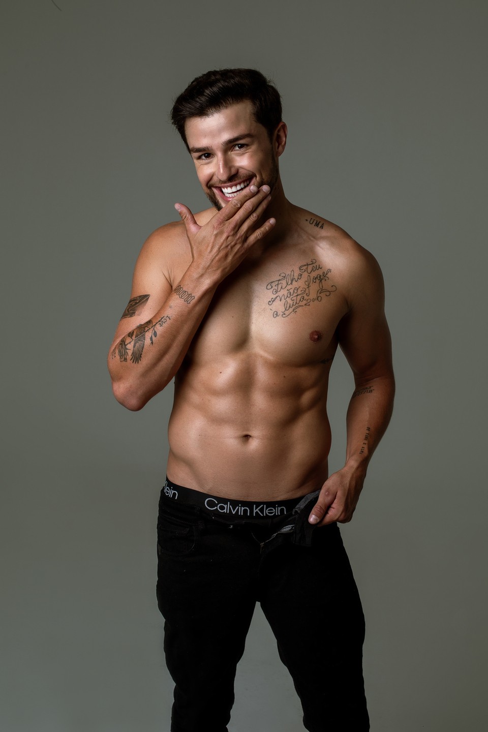 Semifinalista da canoagem slalom, Pepê Gonçalves fez ensaio sensual e ...