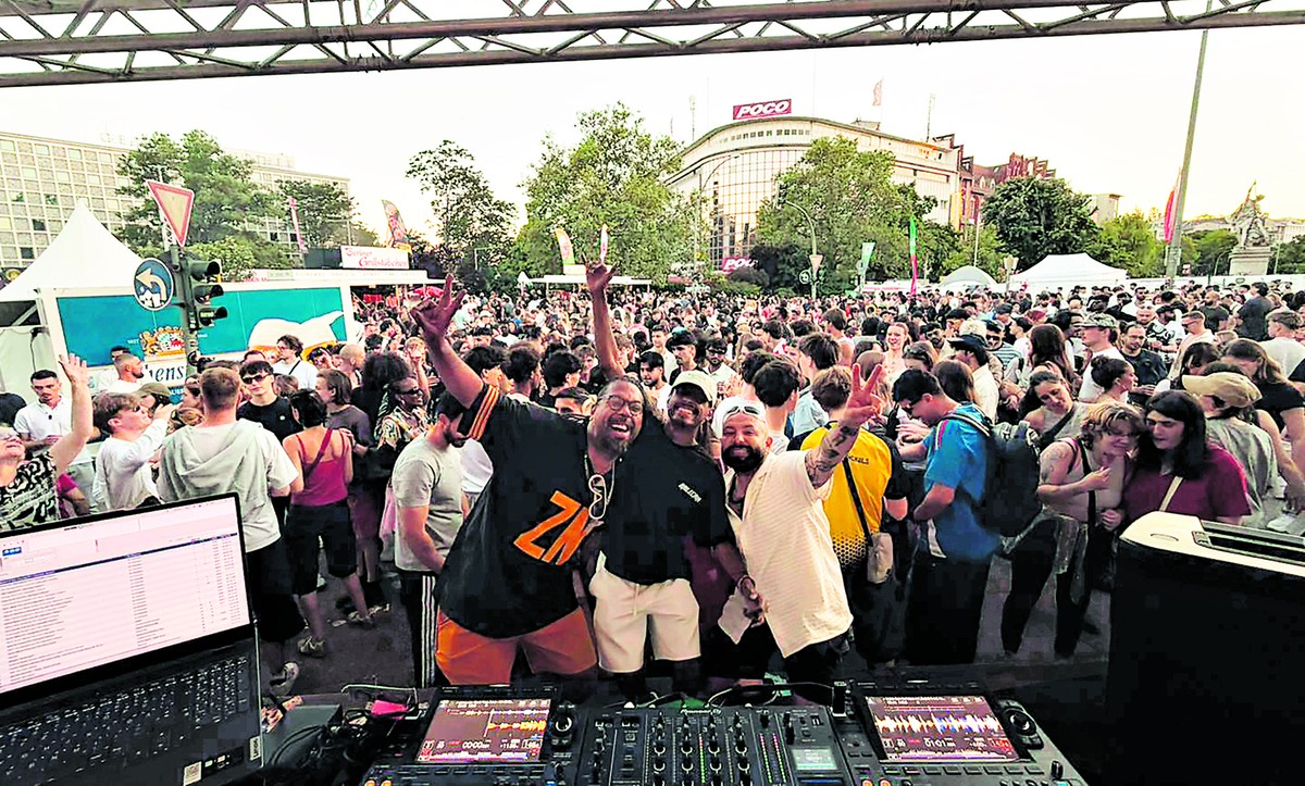 Batidão tipo exportação: funk carioca ganha as pistas de dança e as ...