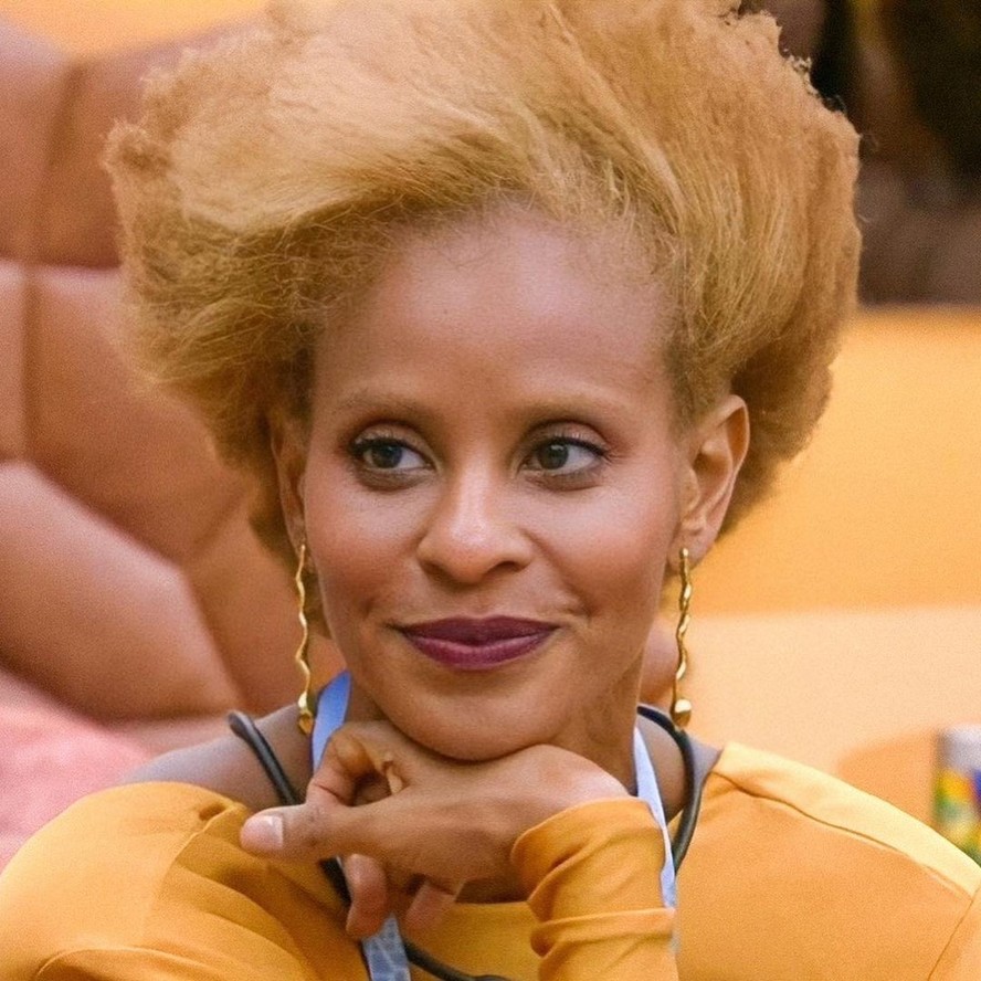 Antes da fama, Aline Wirley foi empregada doméstica e realizou sonho de ...