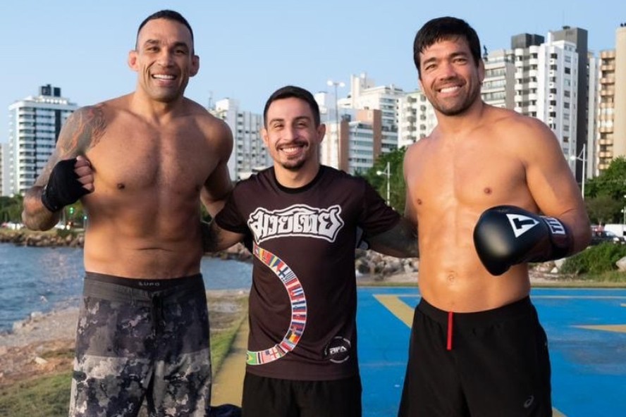 Treinador relembra aprendizados na Chute Boxe e CM System e treinos com ...