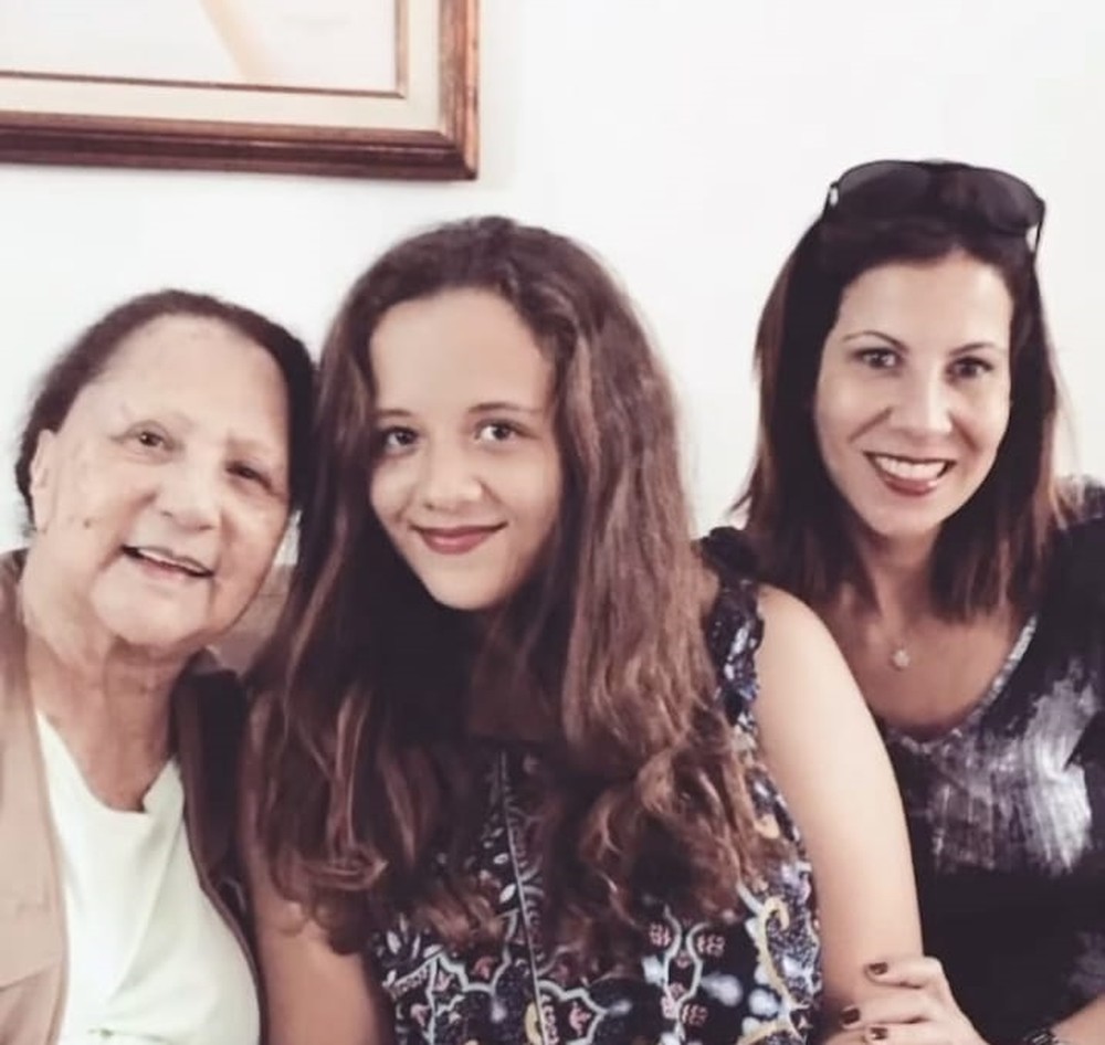 Marcada por crime, atriz Dorinha Duval completa 96 anos e ganha ...