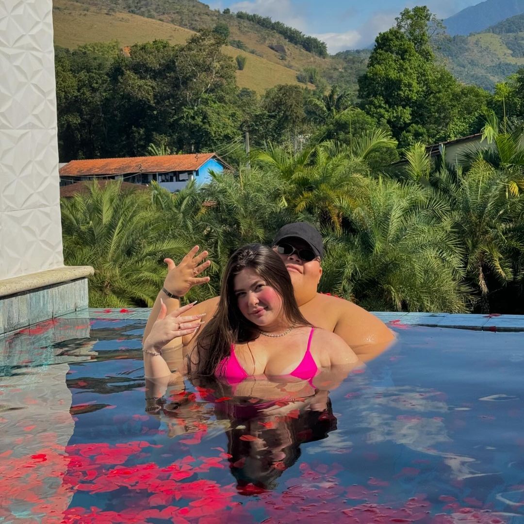 Gordão da XJ fala sobre término com namorada e pede que não a ataquem: 'Ela não me traiu'