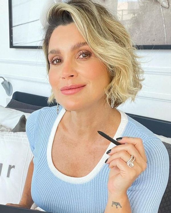 Flávia Alessandra celebra a chegada dos 50 e avalia sua trajetória ...