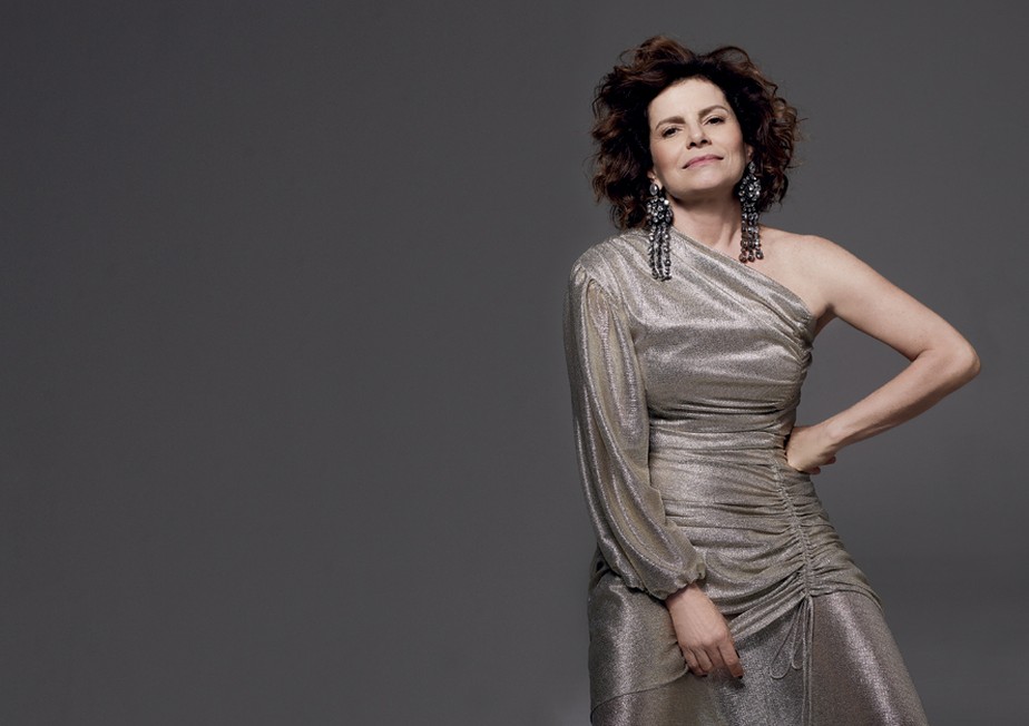 Nos 60 anos de Debora Bloch, veja 13 curiosidades sobre a vida e a ...