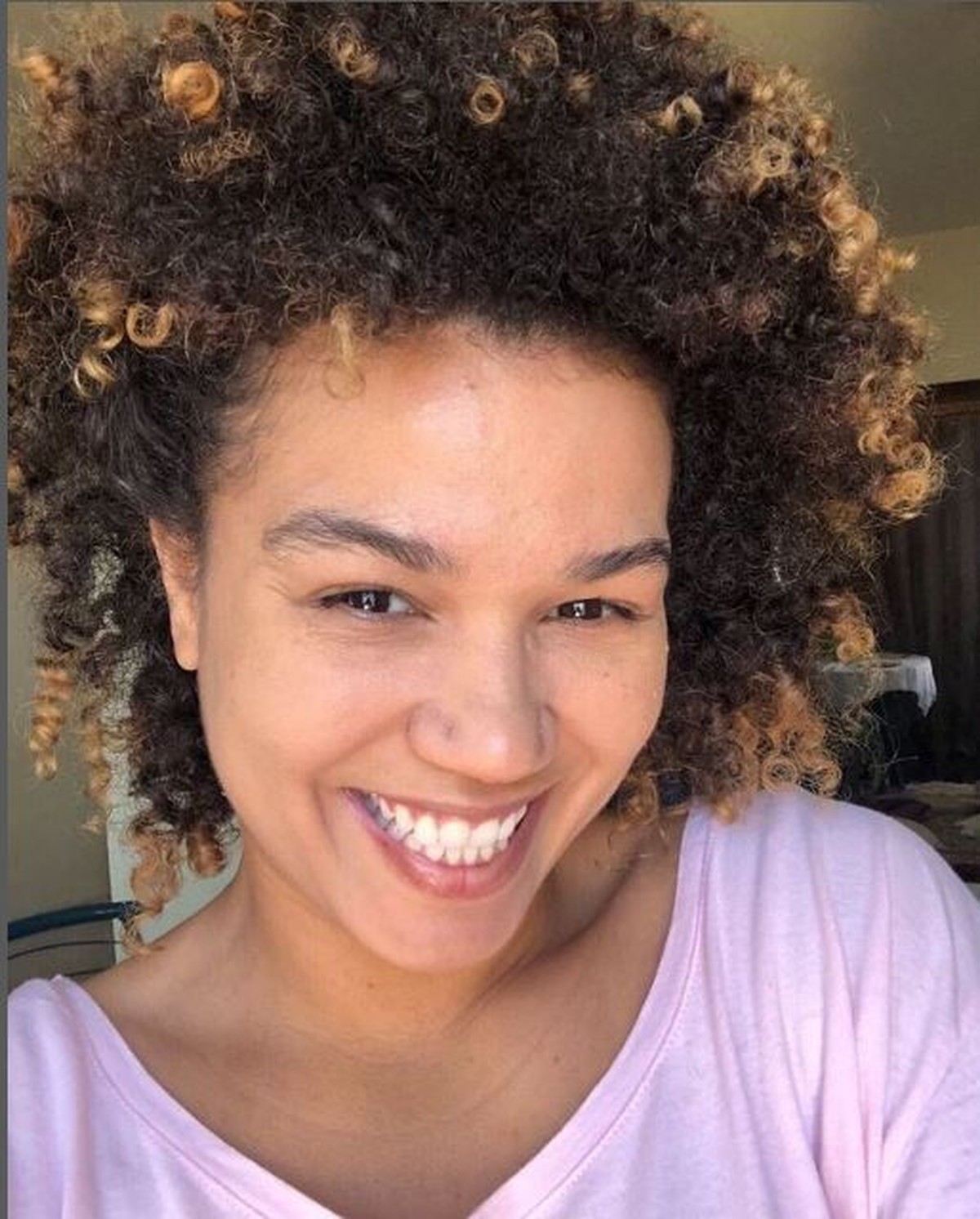 Perfil de MC Sabrina se manifesta após procura na internet e denúncia ...