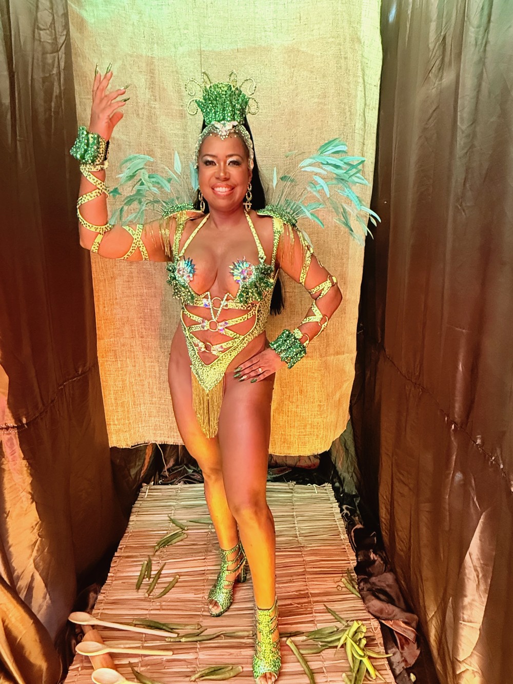 Aos 53, musa da Padre Miguel estreia no Grupo Especial após superar coma e depressão: 'Focada ...