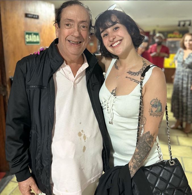 Quem é Martina Oliveira, a Beiçola dos sites adultos, que fatura R$ 450 ...