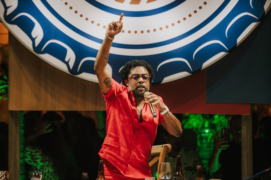 Xande de Pilares lança álbum, emplaca samba na Mocidade, vira enredo no ...