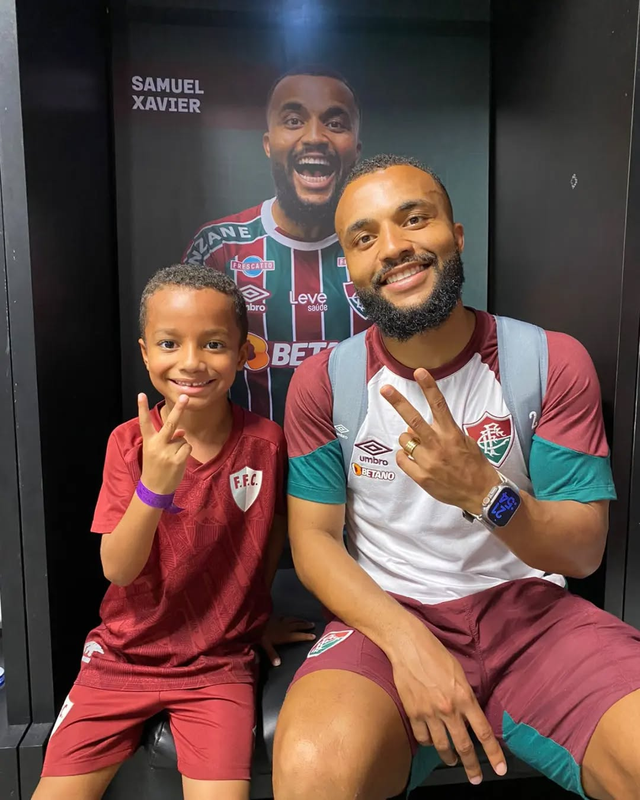 Casado com o 1º amor e pai de dois: a intimidade do jogador do ...