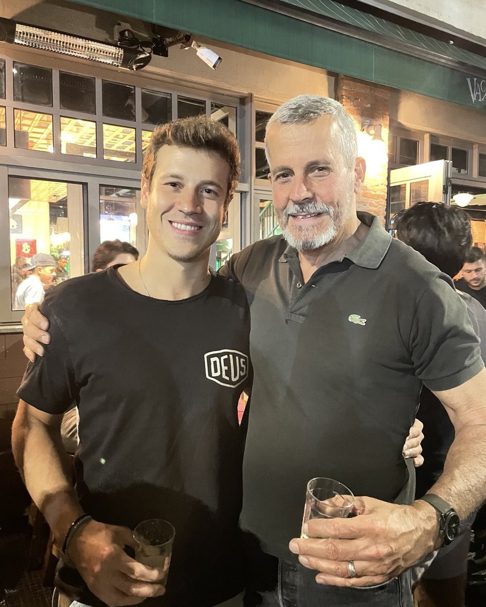 Ex-garota do tempo do 'JN' surpreende seguidores ao homenagear filho de ...