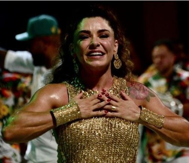 Rainha da Mocidade, Fabíola de Andrade responde sobre vídeo íntimo ...