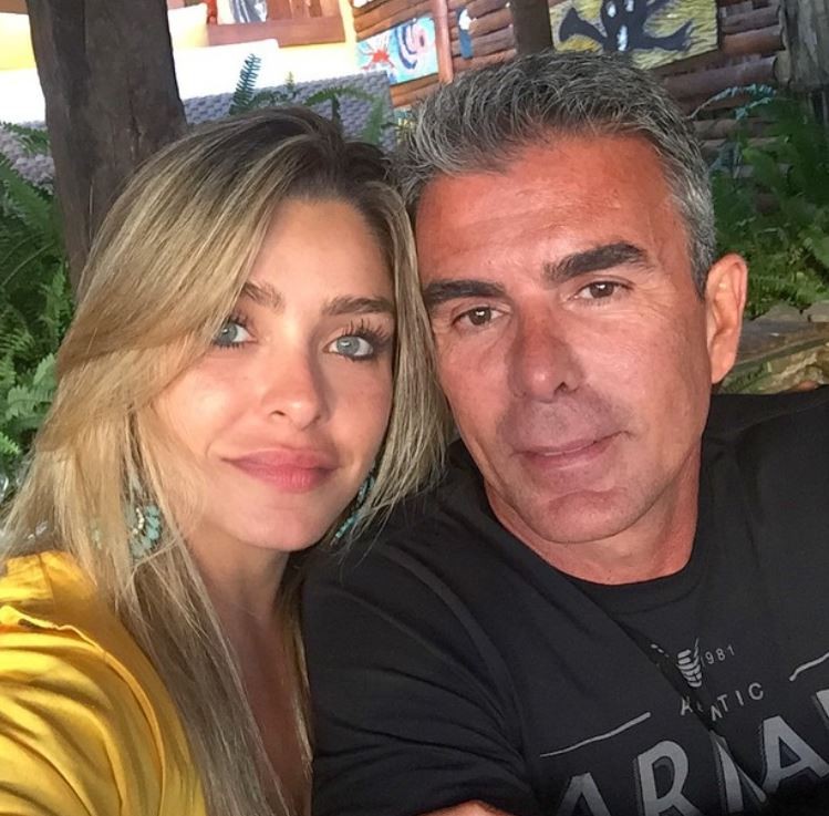 Mocidade mantém final do samba com presença de Fabíola de Andrade ...