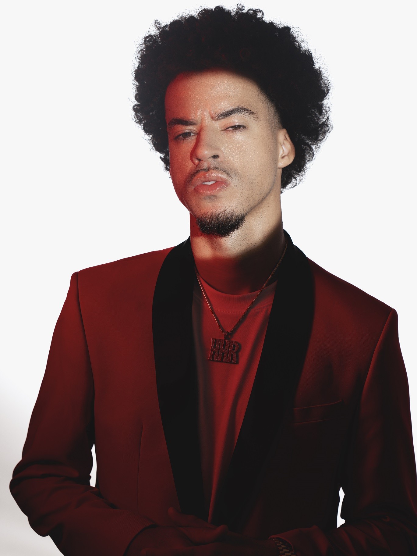 Do cordão de R$ 100 mil à nova casa, L7nnon diz que mostrar conquistas ...