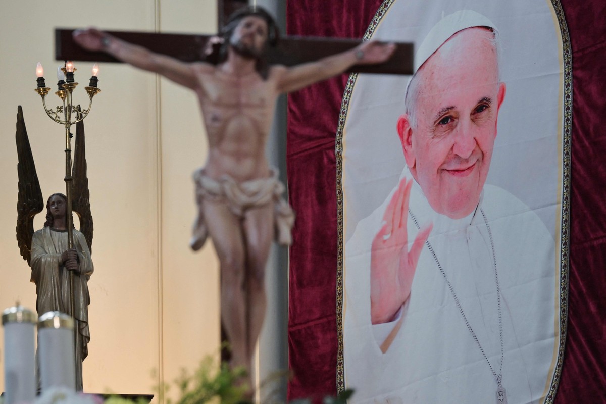 Papa morreu na Segunda-feira do Anjo: entenda o que significa essa data para a Igreja Católica
