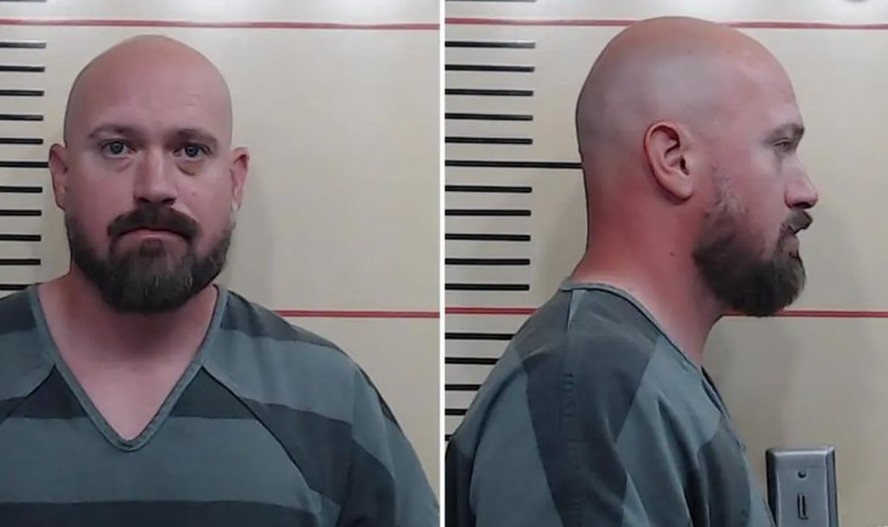 Funcionário do governo dos EUA pode ser condenado à morte por misturar ...