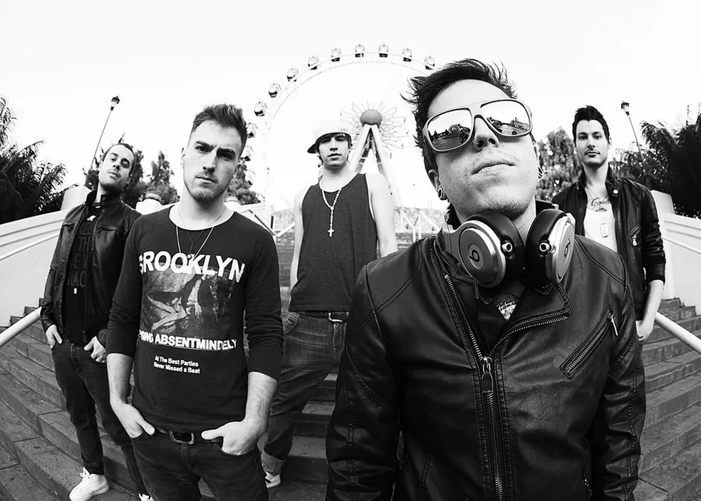 Nostalgia! Restart, Cine, Mamonas, Titãs, RBD... Veja uma lista de 7 ...