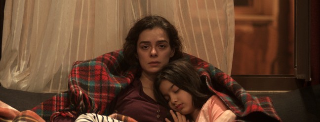 Nos resumos da novela turca 'Força de mulher', Sarp, o marido 'morto ...