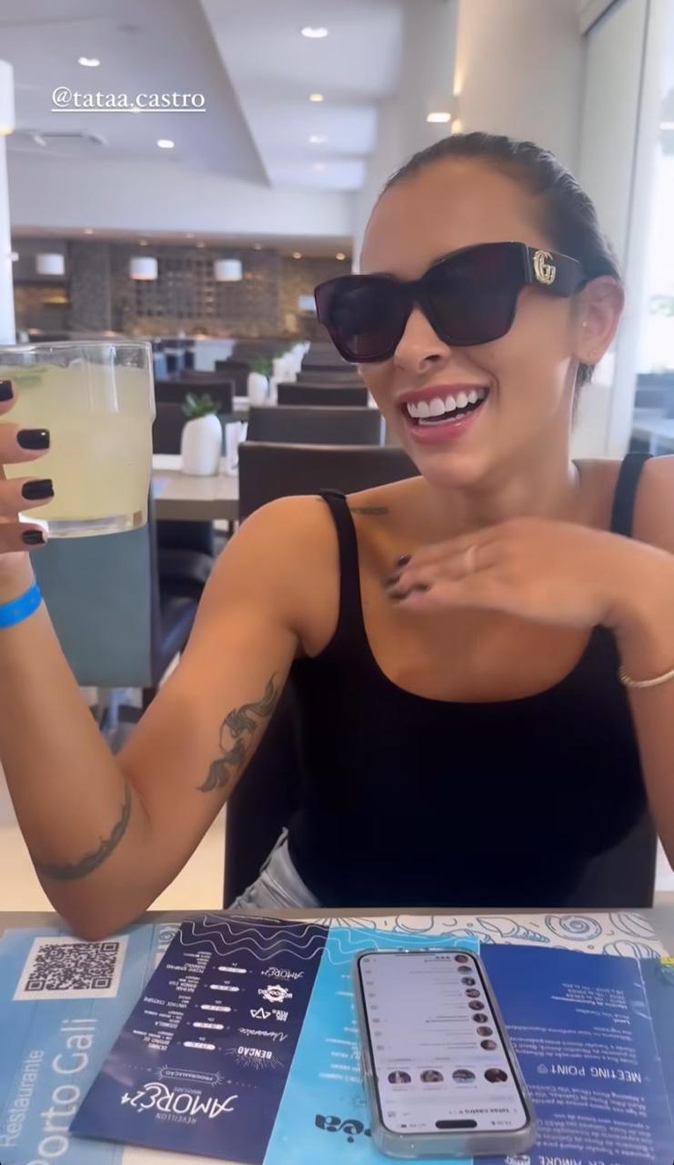 Após Natal juntos, Léo Pereira e Tainá Castro viajam para o mesmo lugar ...