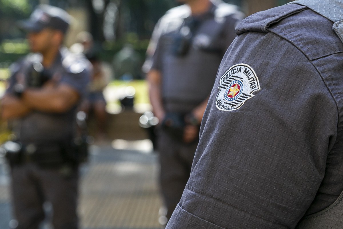 PM de São Paulo lança edital de concurso para formação de oficiais com ...