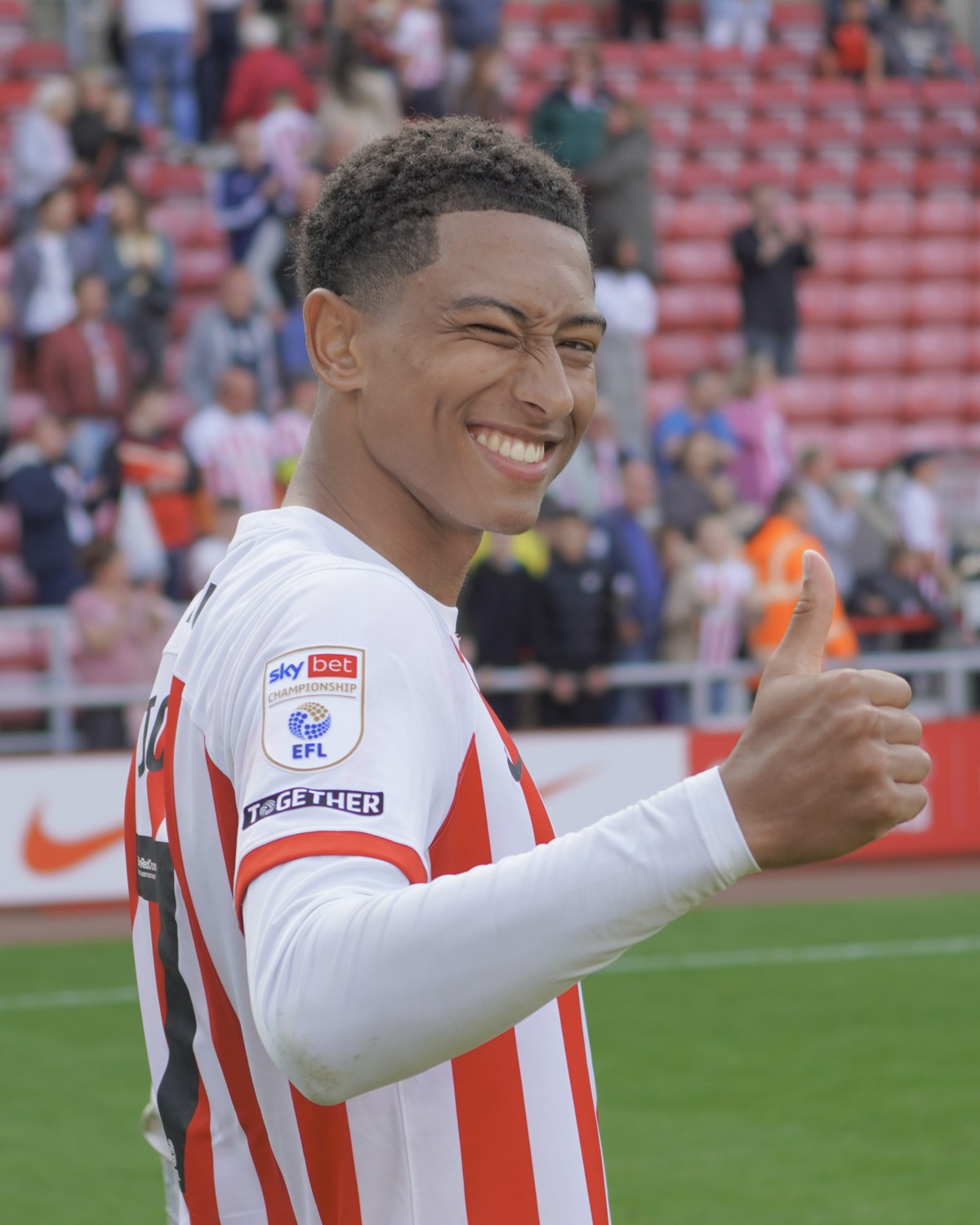 Irmão de Bellingham faz golaço na segunda divisão do Campeonato Inglês ...