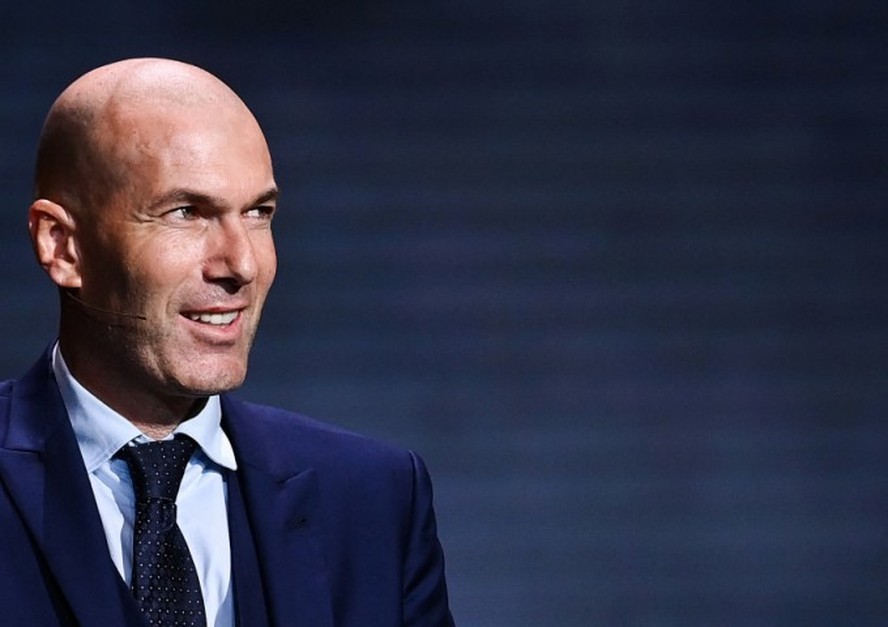 Zidane pode assumir a seleção francesa após a Copa do Mundo, diz jornalista