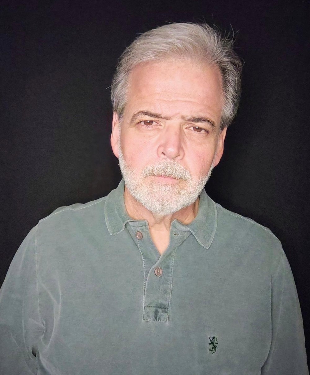 Aos 59 anos, ator de novelas pede ajuda na web após internação ...