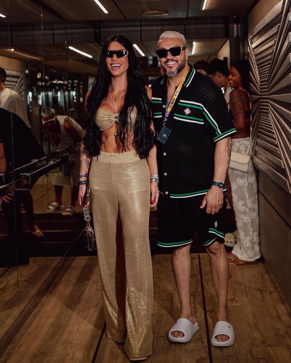 Namorada de Belo reage a críticas e comparação com ex após curtida ...