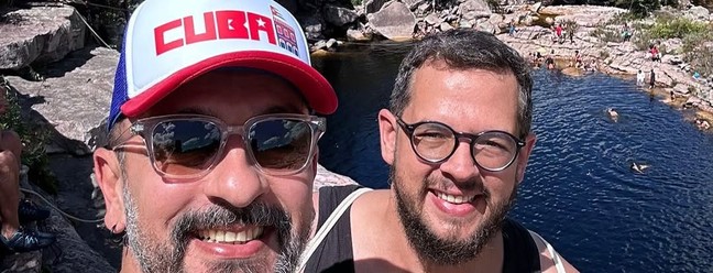 Marido de Irandhir Santos abre álbum de viagem à Bahia com o ator; veja ...