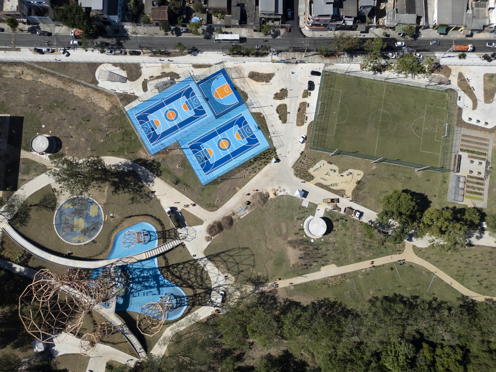 Parque Realengo Susana Naspolini: plantio de 3,7 mil árvores e ...