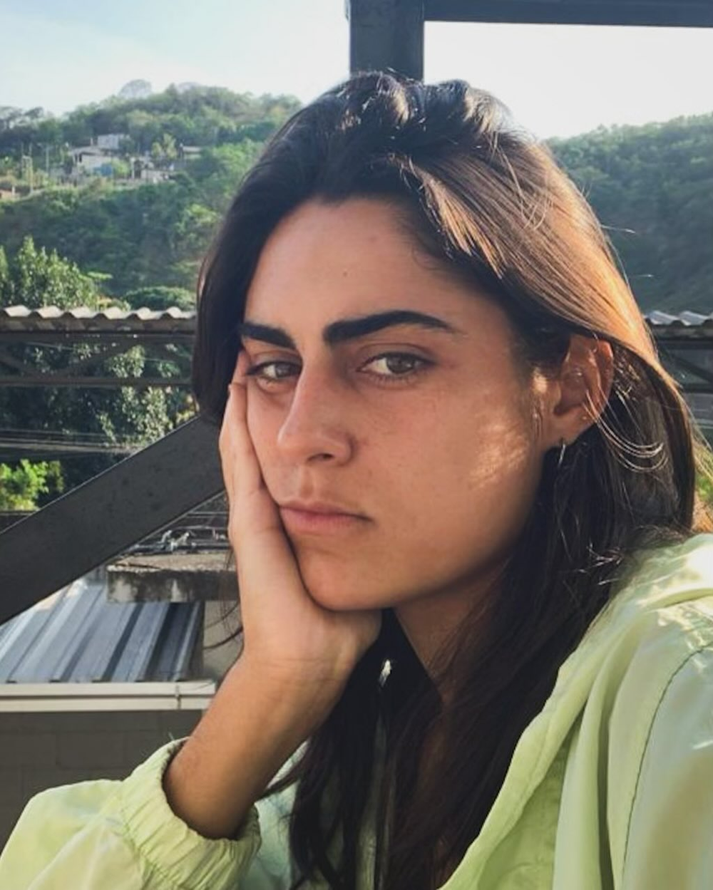 Alanis Guillen, a Juma de 'Pantanal', surge em nova foto com namorada ...