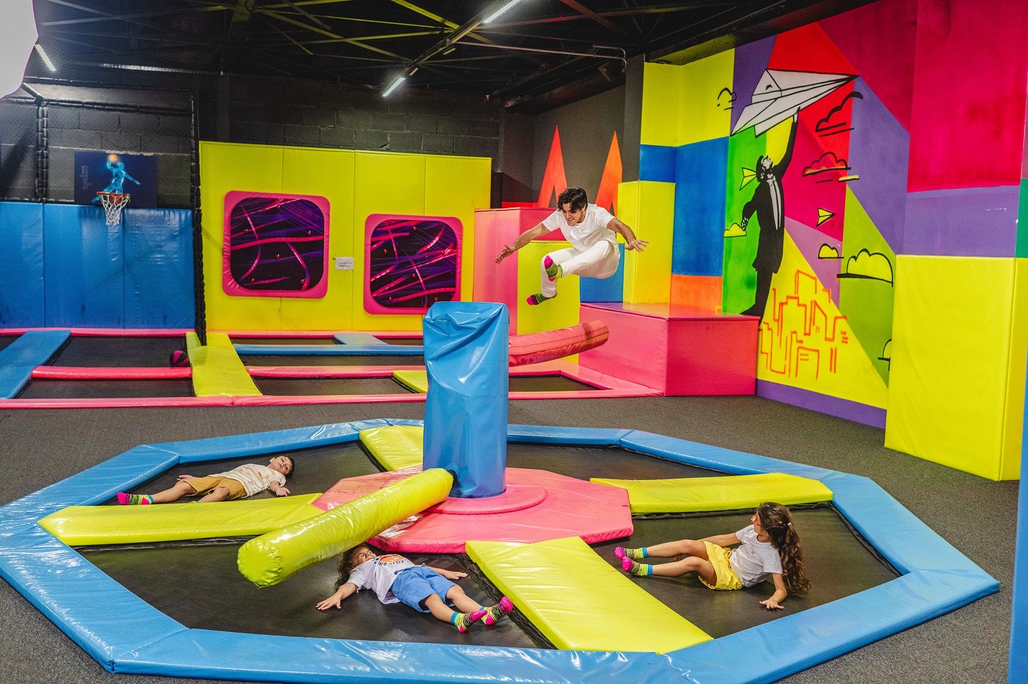 Pregando em igreja, Felipe Simas explica conversão: 'Vinha de um ...