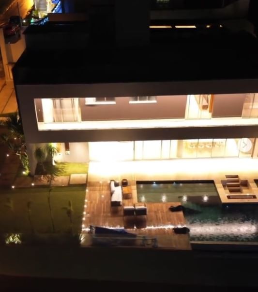 MC Ryan mostra detalhes de sua nova mansão em São Paulo: 'É casa de ...