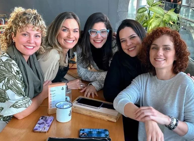 Mistério no doc, ex-paquita Diane Dantas revelou motivo que a fez sair ...