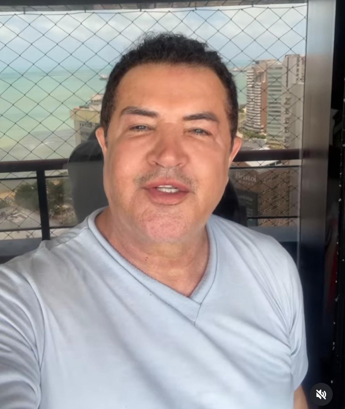 Beto Barbosa esclarece polêmica sobre casamento com jovem de 27 anos ...