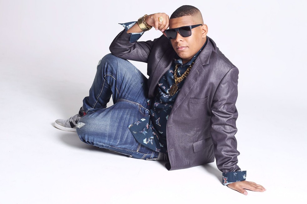 MC K9 volta às paradas em parceria com o rapper Oruam