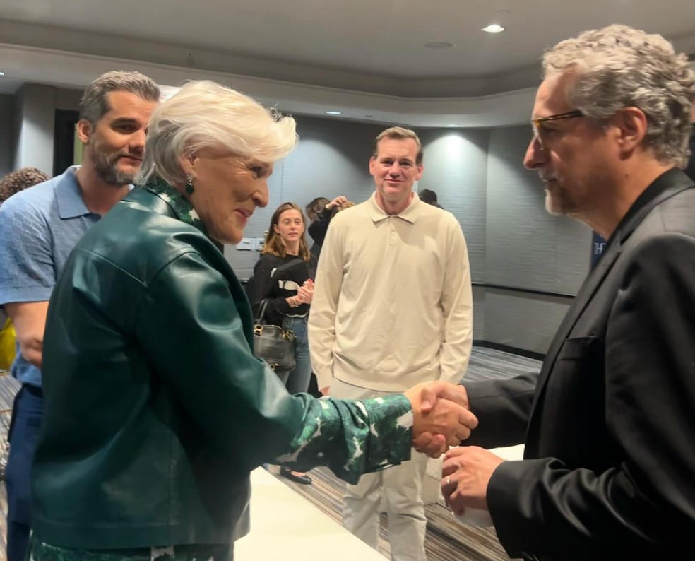 Wagner Moura e Kleber Mendonça Filho protagonizam 'momento fofura' no ...