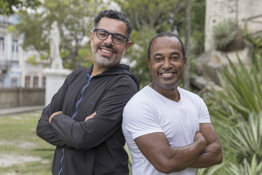 No mês da Consciência Negra, Chico Regueira e Alexandre Henderson ...