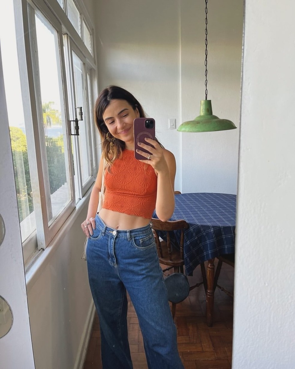 Ex de Deborah Secco, Hugo Moura e nova namorada passeiam juntos, no Rio