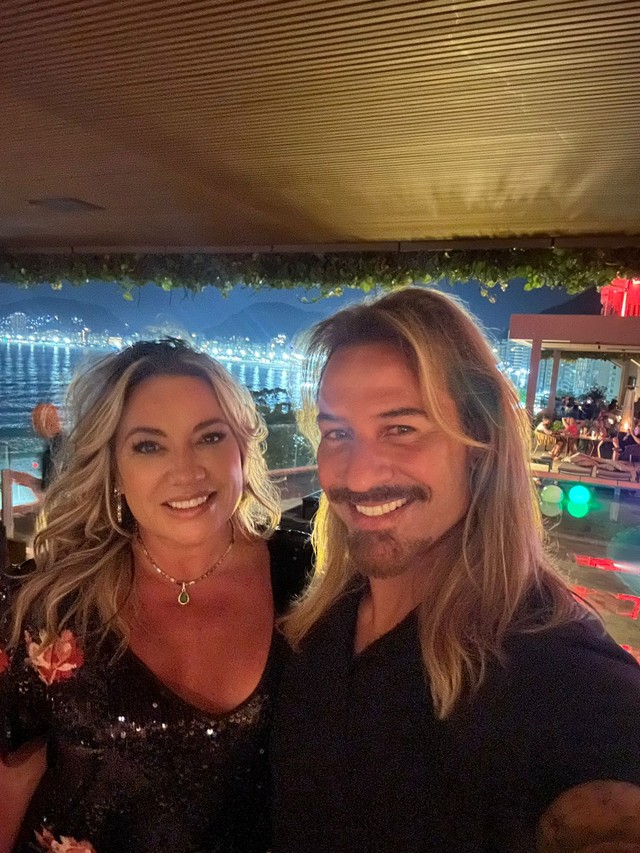 Ex-assistente de palco de Xuxa lamenta falta de contato com a apresentadora: 'A gente nunca mais ...