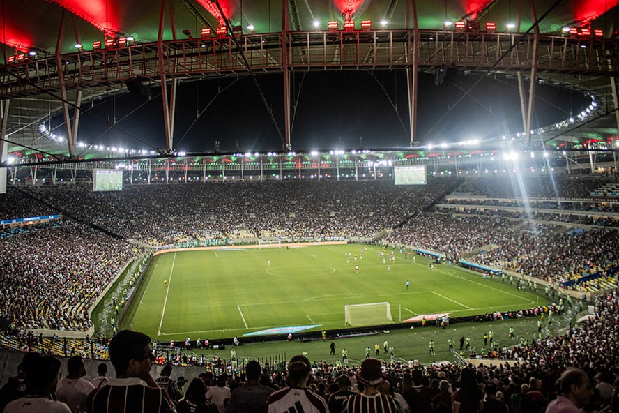 Em nota, Fluminense repudia tentativa do Vasco de jogar no Maracanã: 'há outros estádios'