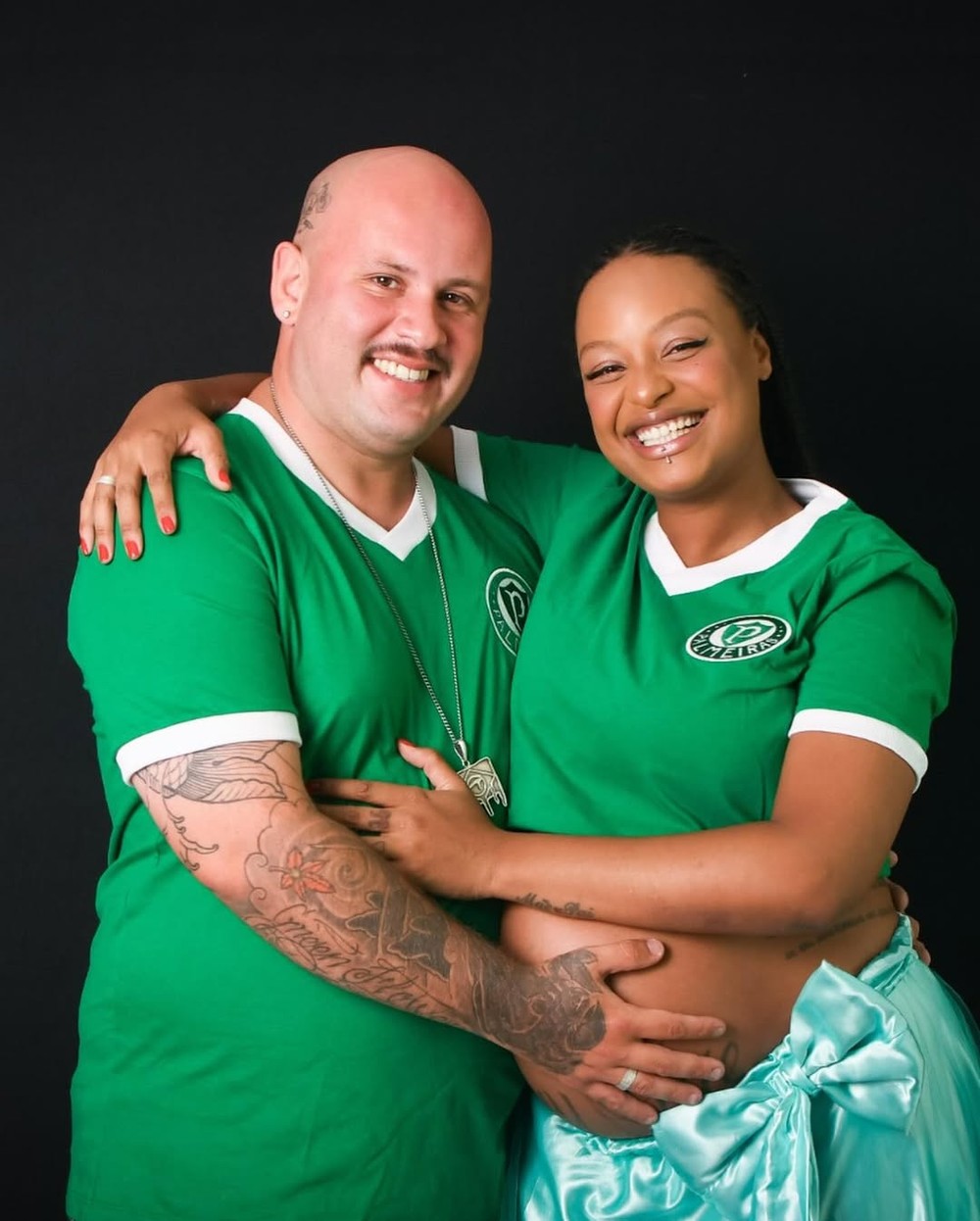 Atriz PCD de 'Dona de mim' teve a perna amputada aos 8, é casada com ...