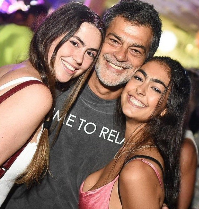 Filha de Eduardo Moscovis, Sofia Richard investe na carreira de modelo ...