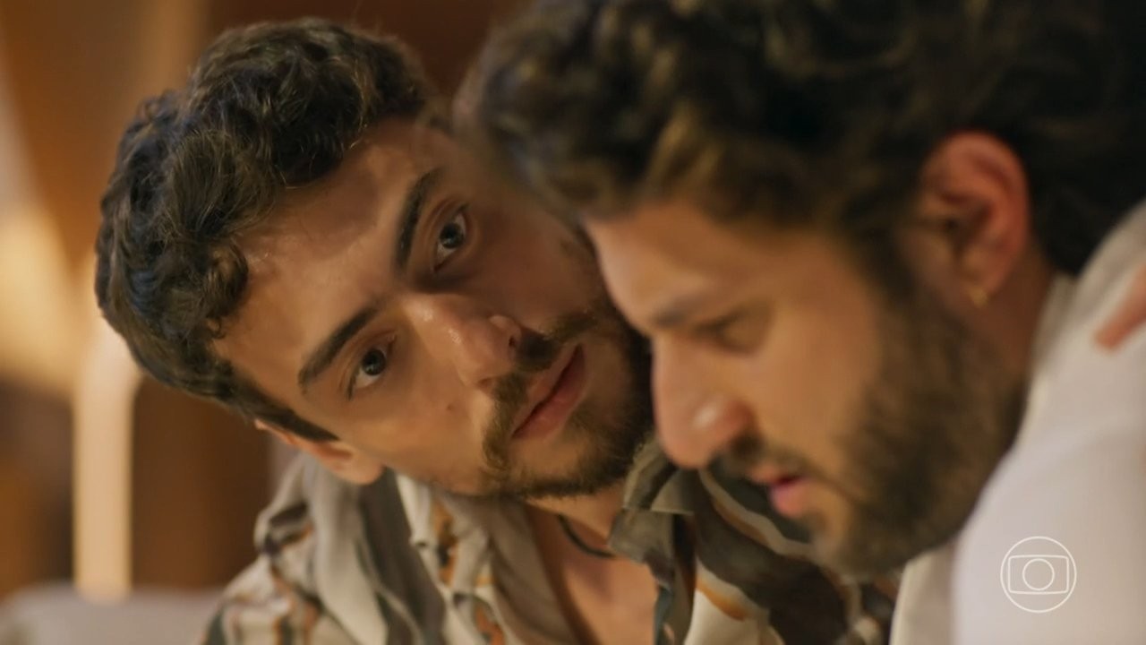 Em ‘Mania de você’, Iberê revela a Luma que Molina está vivo